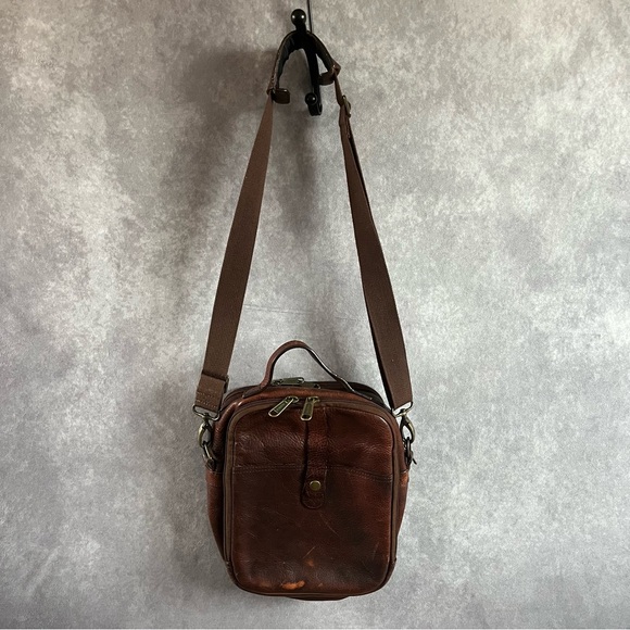 Duluth Trading Co | Bags | Duluth Trading Company Lifetime Brown Patina ...